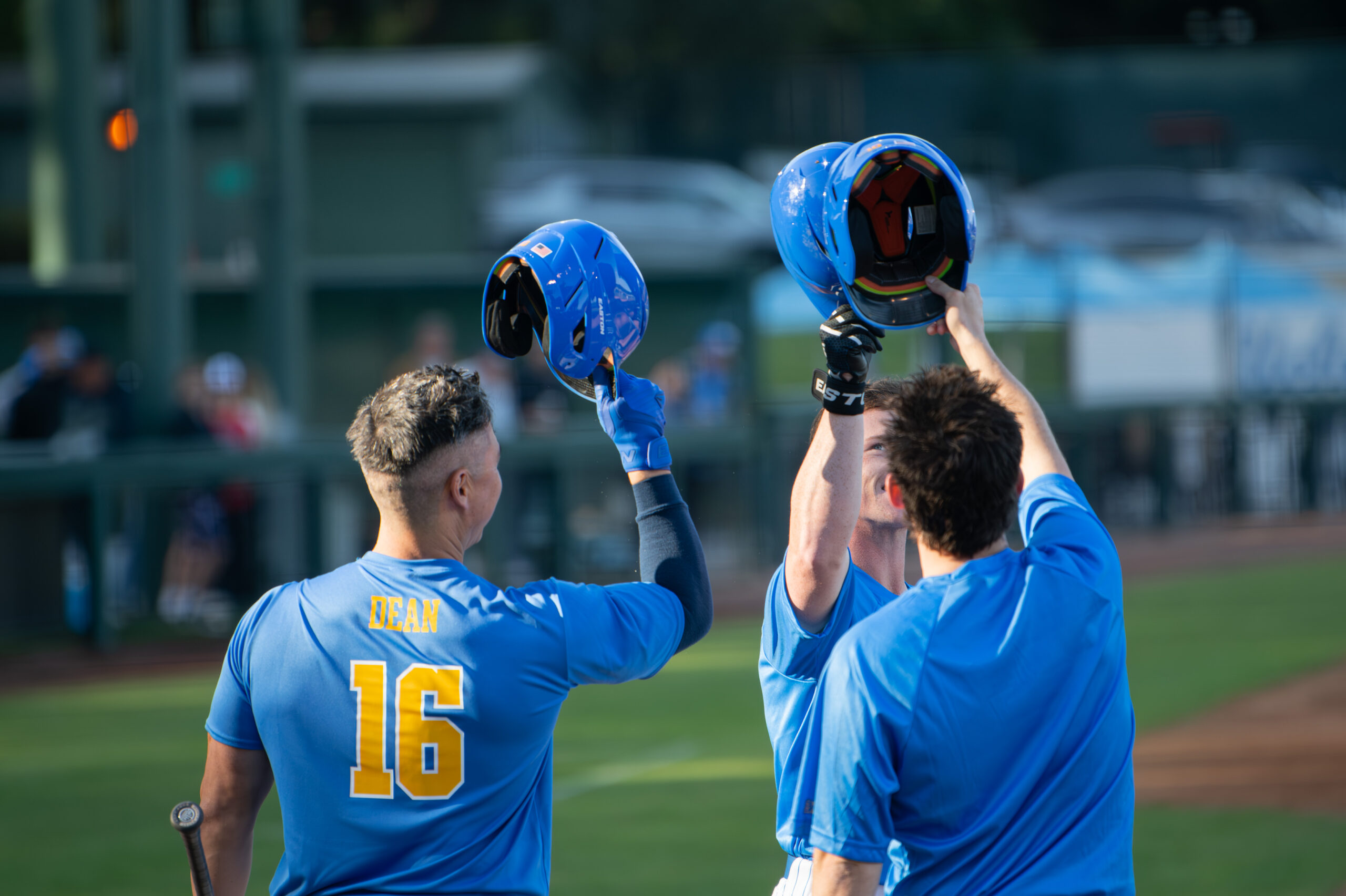 UCLA men’s basketball repeats the script, defeats Oregon a second time ...