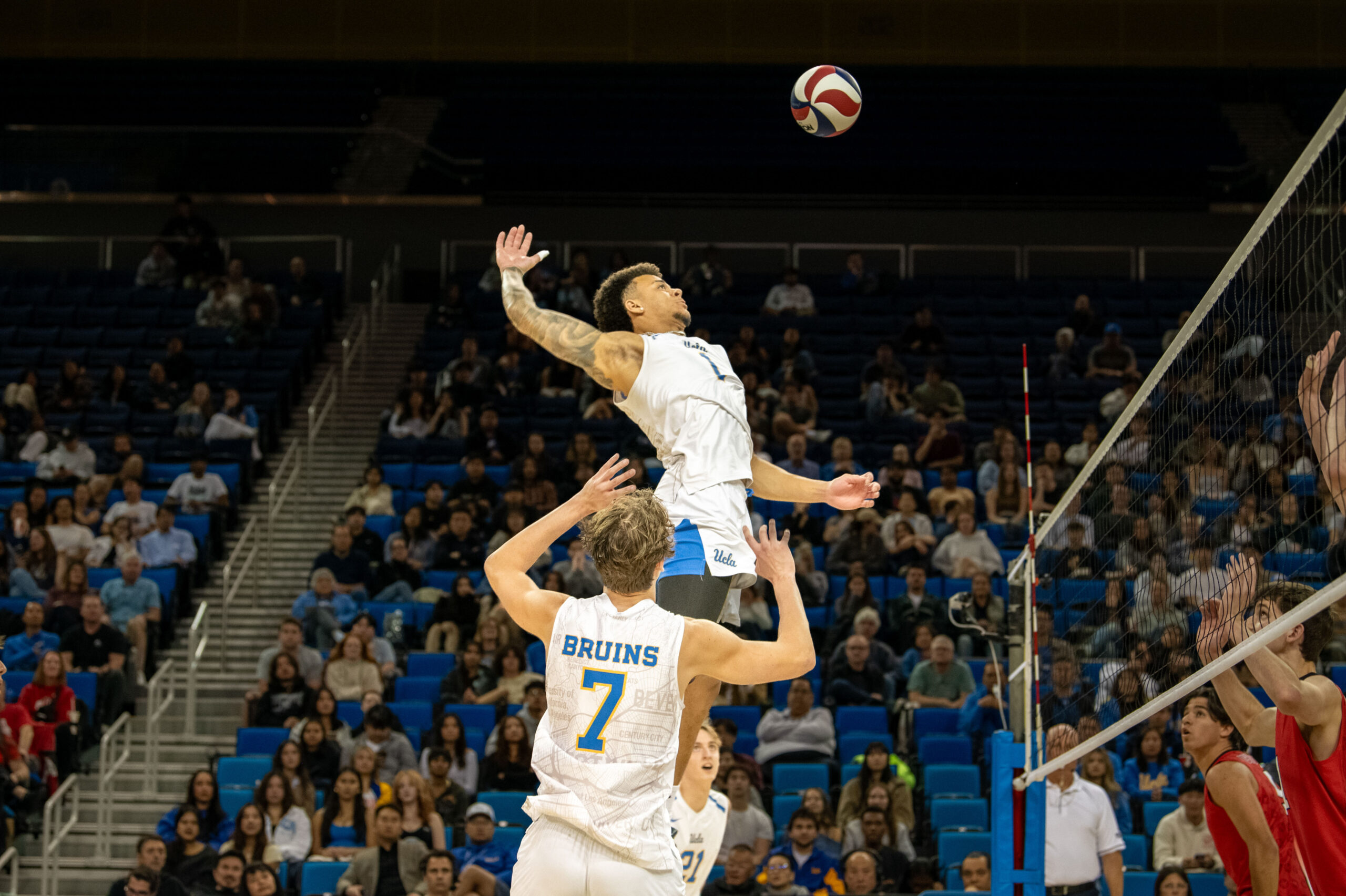 No.1 UCLA men’s volleyball set a new record after defeating No.13 Ohio ...