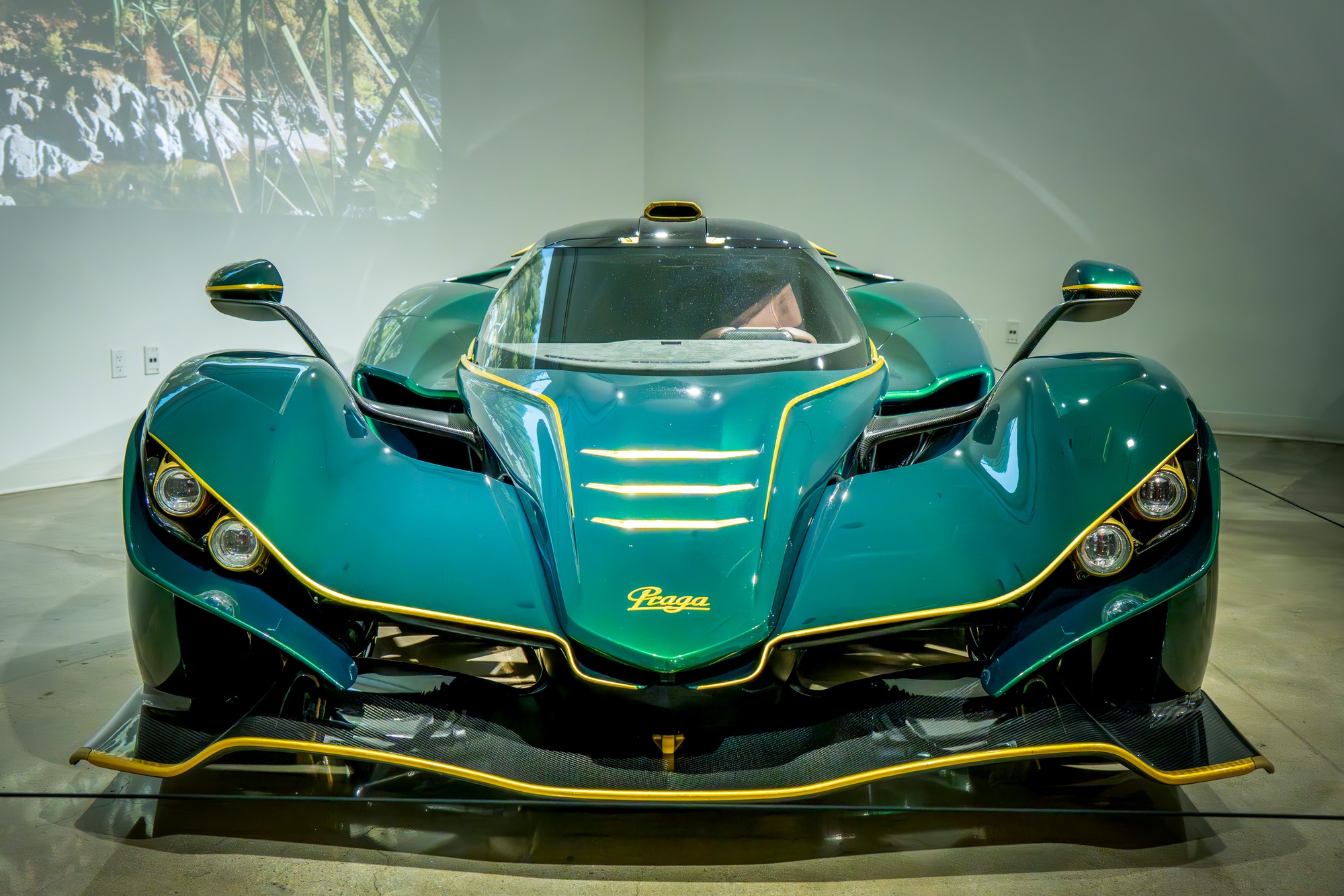 1 billion dollars of cars: A tour of the Petersen Automotive Museum ...