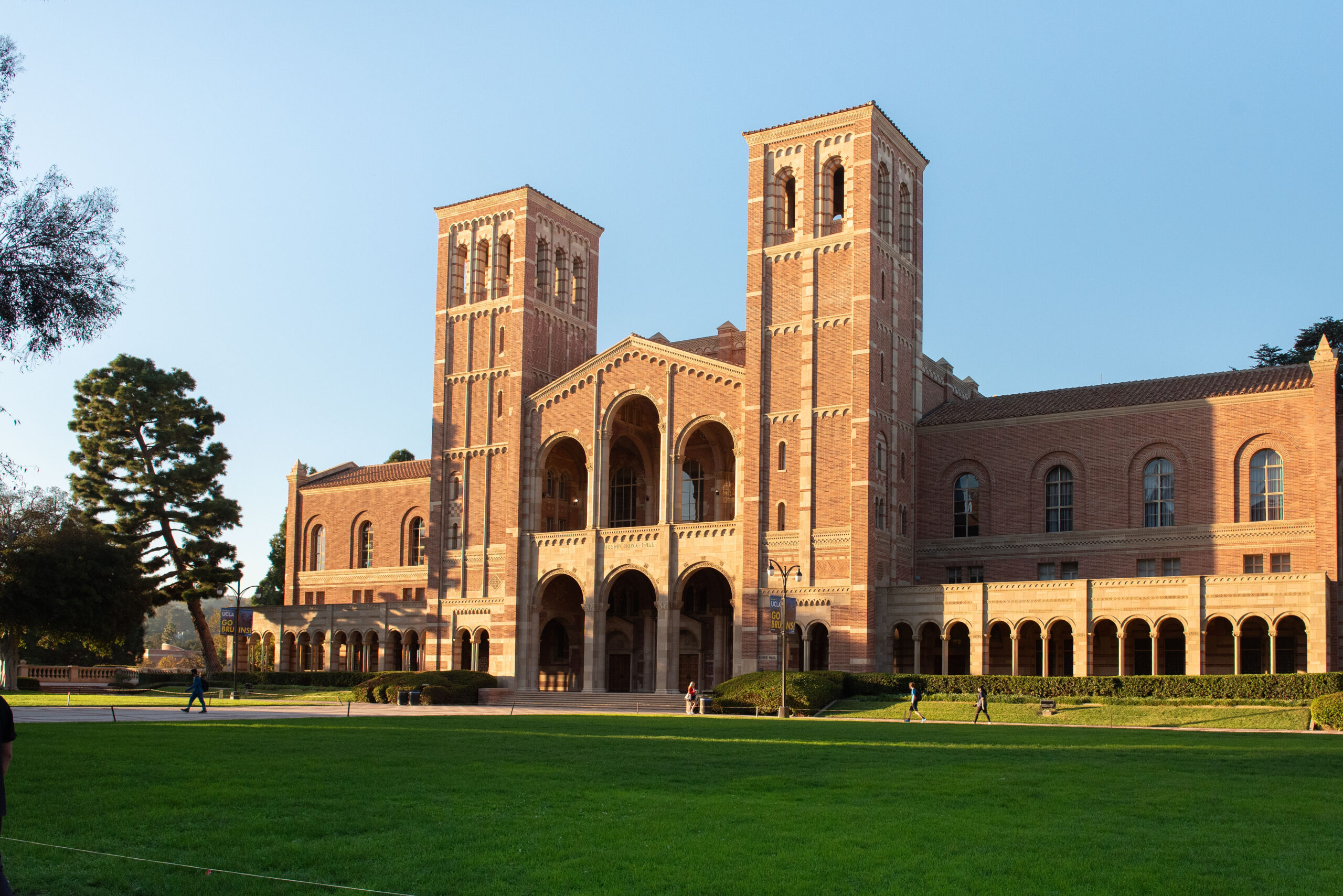 Enrollment season: Paying to get into a class? – BruinLife